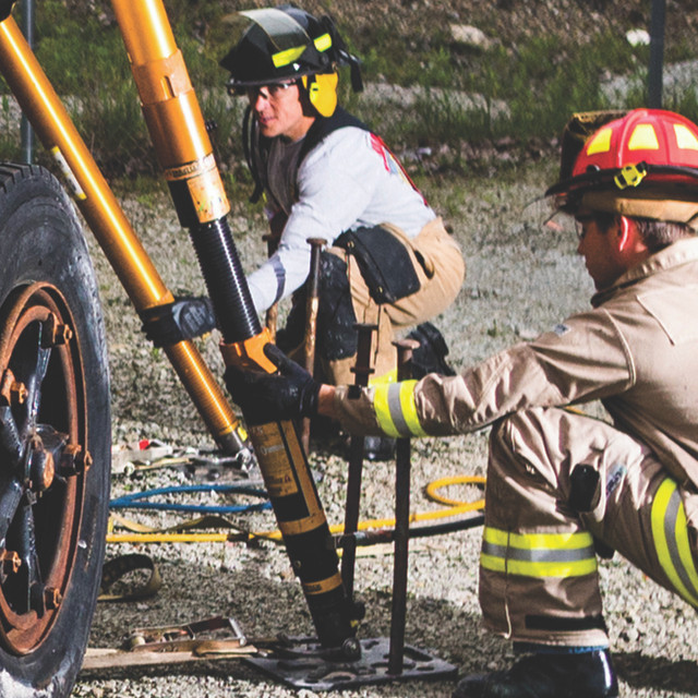 Paratech HydraFusion Strut Kit | Curtis - Tools for Heroes