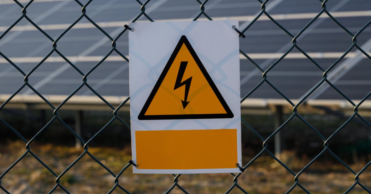 Ways Multilingual Solar Labels Cater to a Diverse Workforce - Get Solar ...