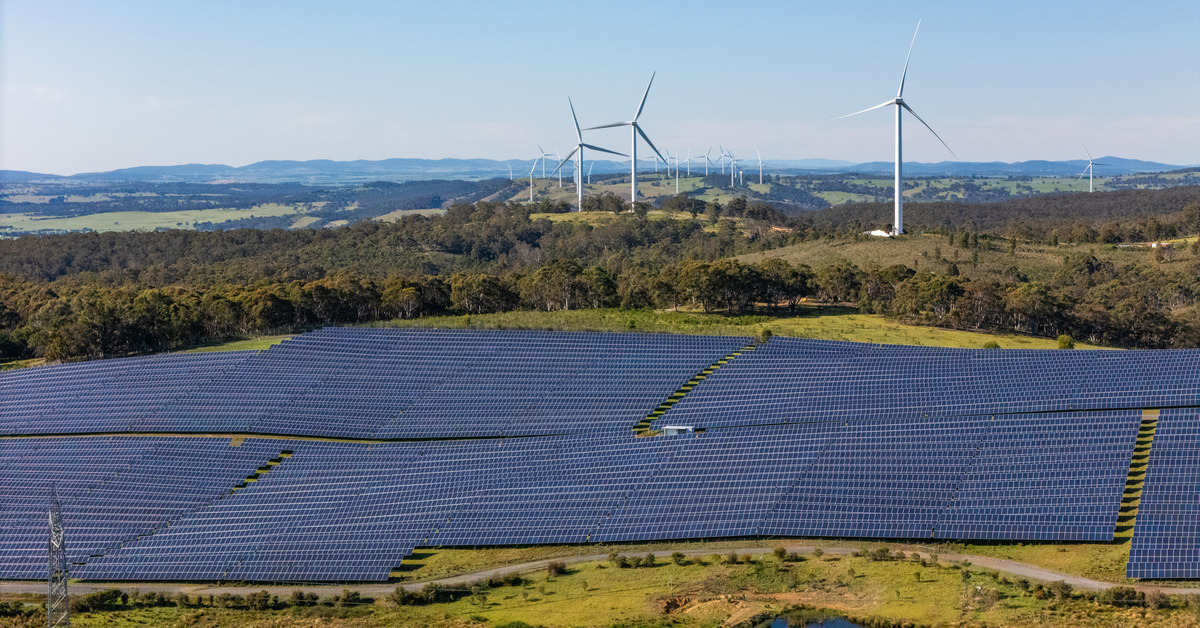 A Look at the Importance of Renewable Energy Projects - Get Solar Labels