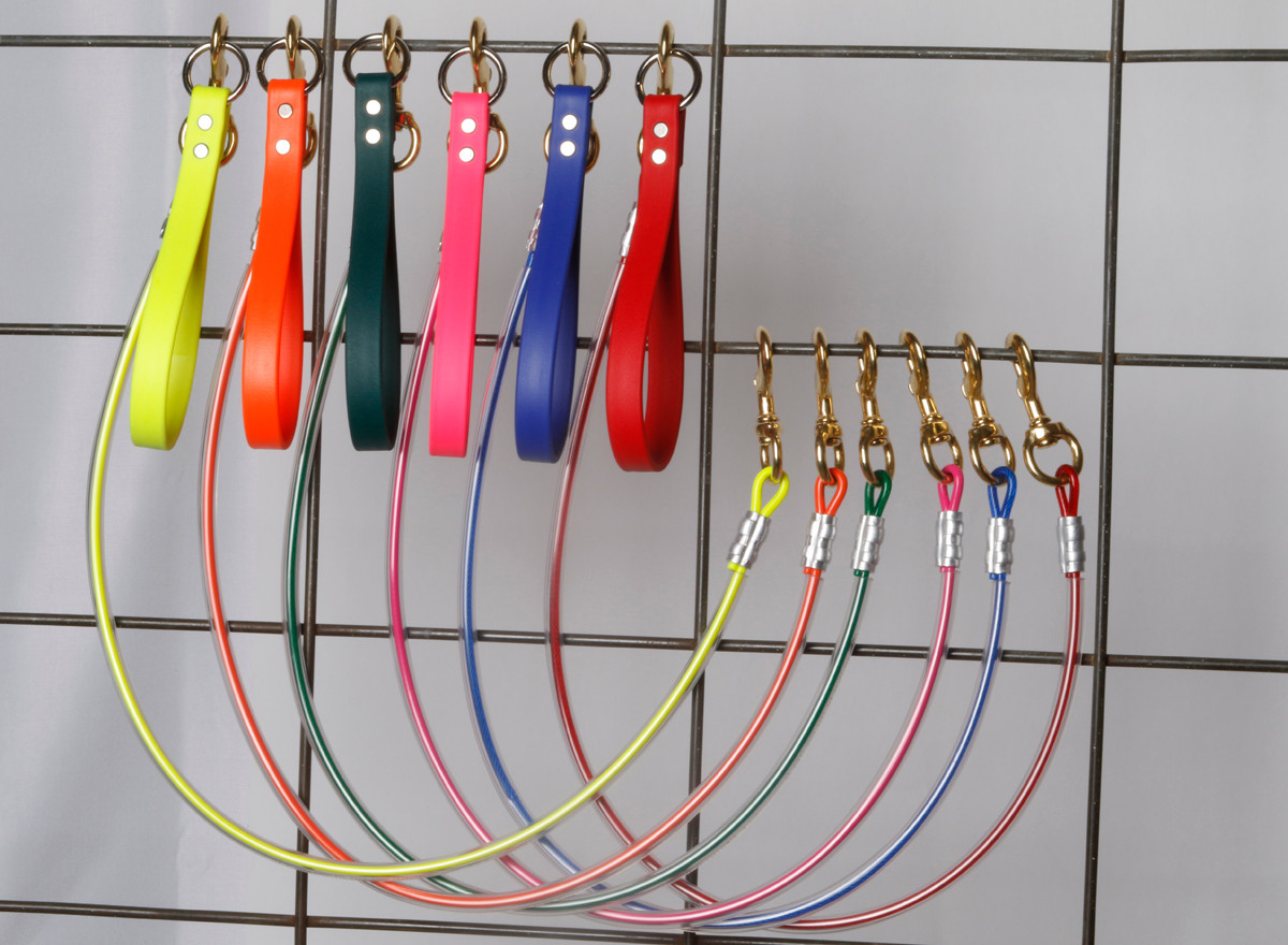 Tie Out, cable tie out, with Biothane handle