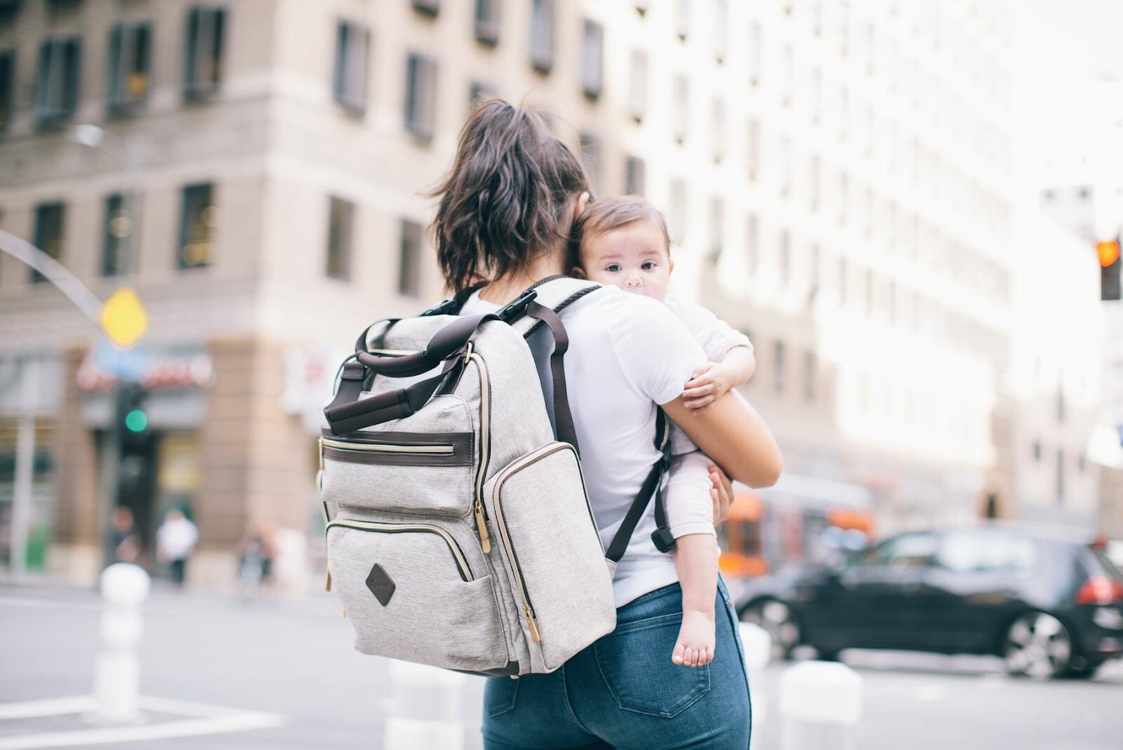 10 Backpack Essentials for Moms: Stay Prepared for Anything! - Active ...