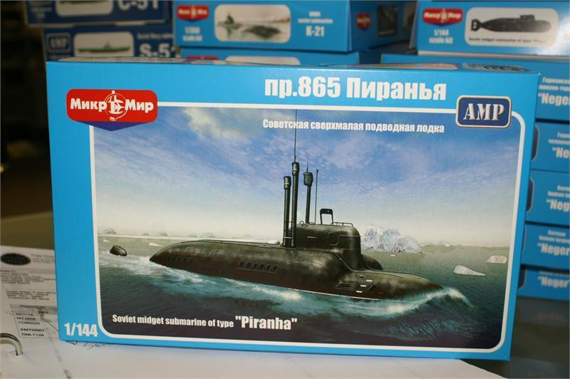 1/144 Mikro Mir Piranha - Squadron.com