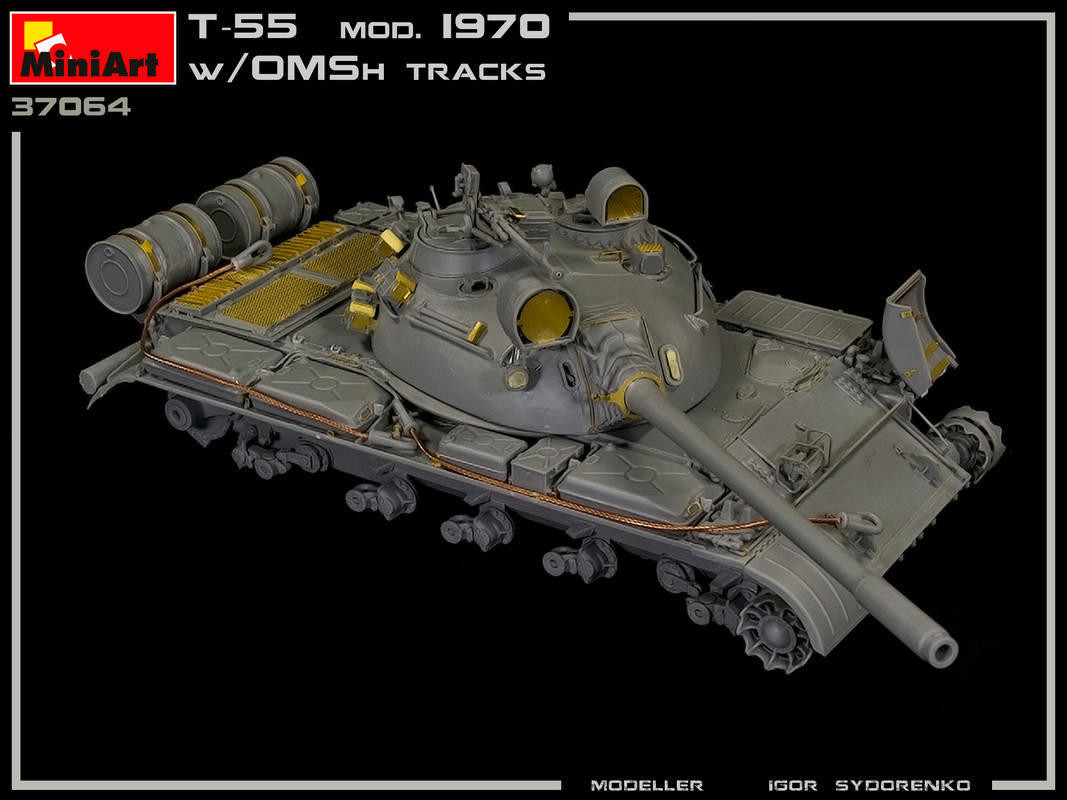 1/35 Miniart T-55 Mod 1970 w/ OMSH Tracks - Squadron.com