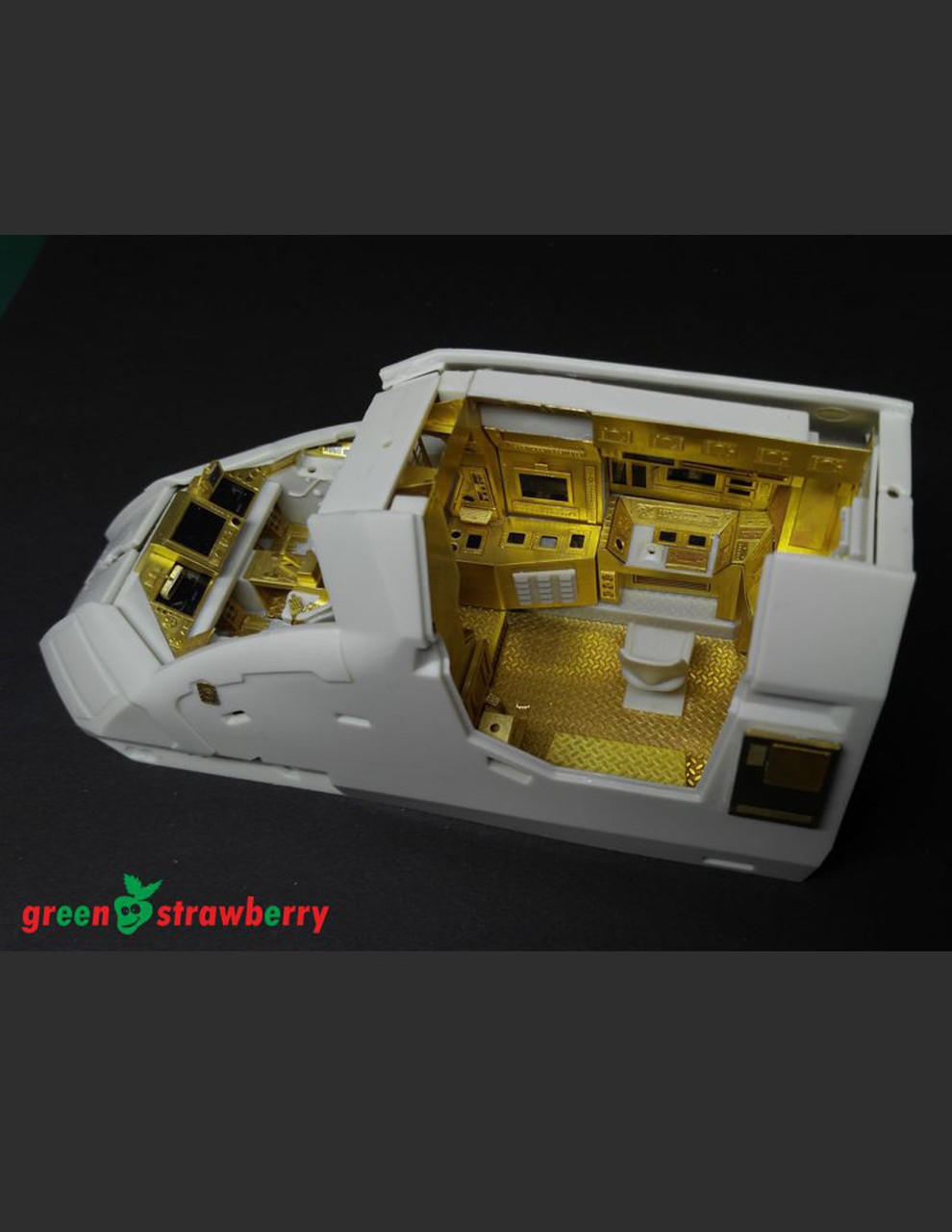 1/32 Green Strawberry Colonial Raptor - interior Upgrade Set - Squadron.com
