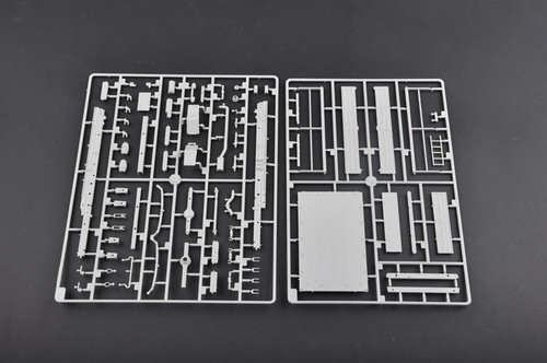 1/35 Trumpeter M1078 LMTV (Light Medium Tactical Vehicle) Cargo Truck w ...