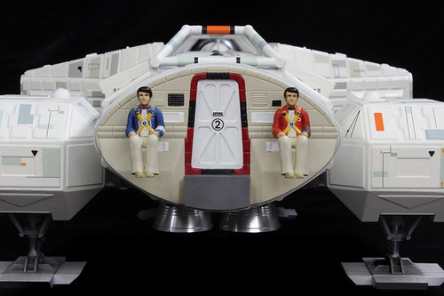 1/48 MPC Space 1999: Eagle II Transporter w/Lab Pod (22 Long) - MMD ...
