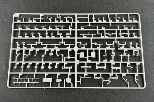 1/35 Trumpeter M983 HEMTT & M901 Launching Statio - Squadron.com