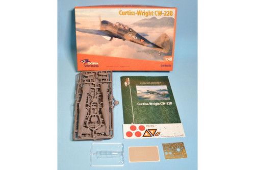 1/48 Dora Wings Curtiss Wright CW22 Advanced Trainer Aircraft ...