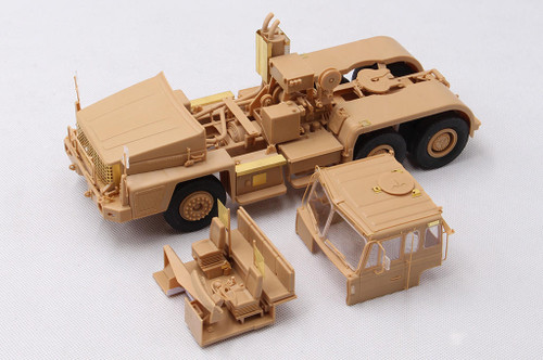 1/35 HobbyBoss Scammell Commander with 62 tonne Crane Fruehauf Semi ...