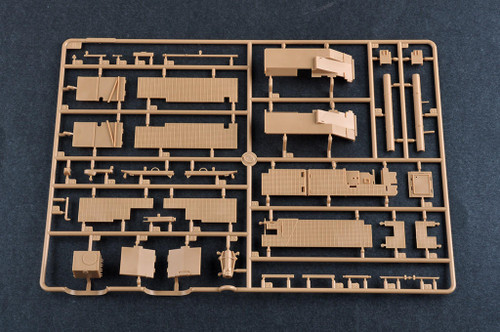 1/35 I Love Kit M1001 w/M790 Erector Launcher Trailer - Squadron.com