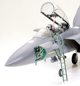 1/32 Tamiya F-15E Bunker Buster Plastic Model Kit - MMD - Military ...
