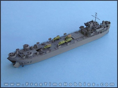 1/700 Niko Model WWII US Landing Craft LST - Squadron.com
