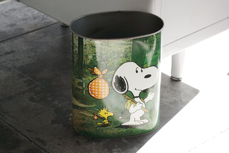1970s Charlie Brown & Snoopy Trash Can - Rehab Vintage Interiors