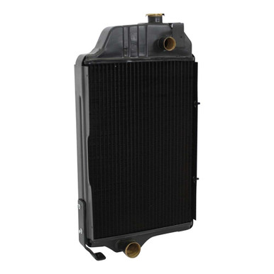 359589 JOHN DEERE TRACTOR RADIATOR: VARIOUS MODELS - Sadler Power Train Inc