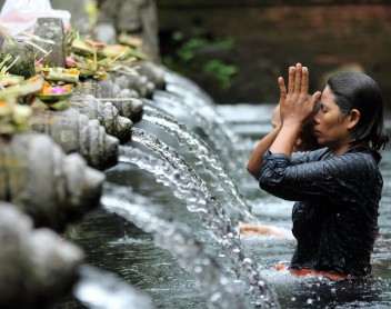 The Practice Of Daily Rituals - Holistic Shop