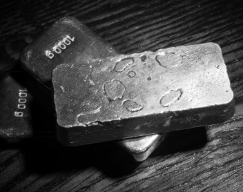 What is 925 sterling silver? How is 925 Silver made? - Holistic Shop