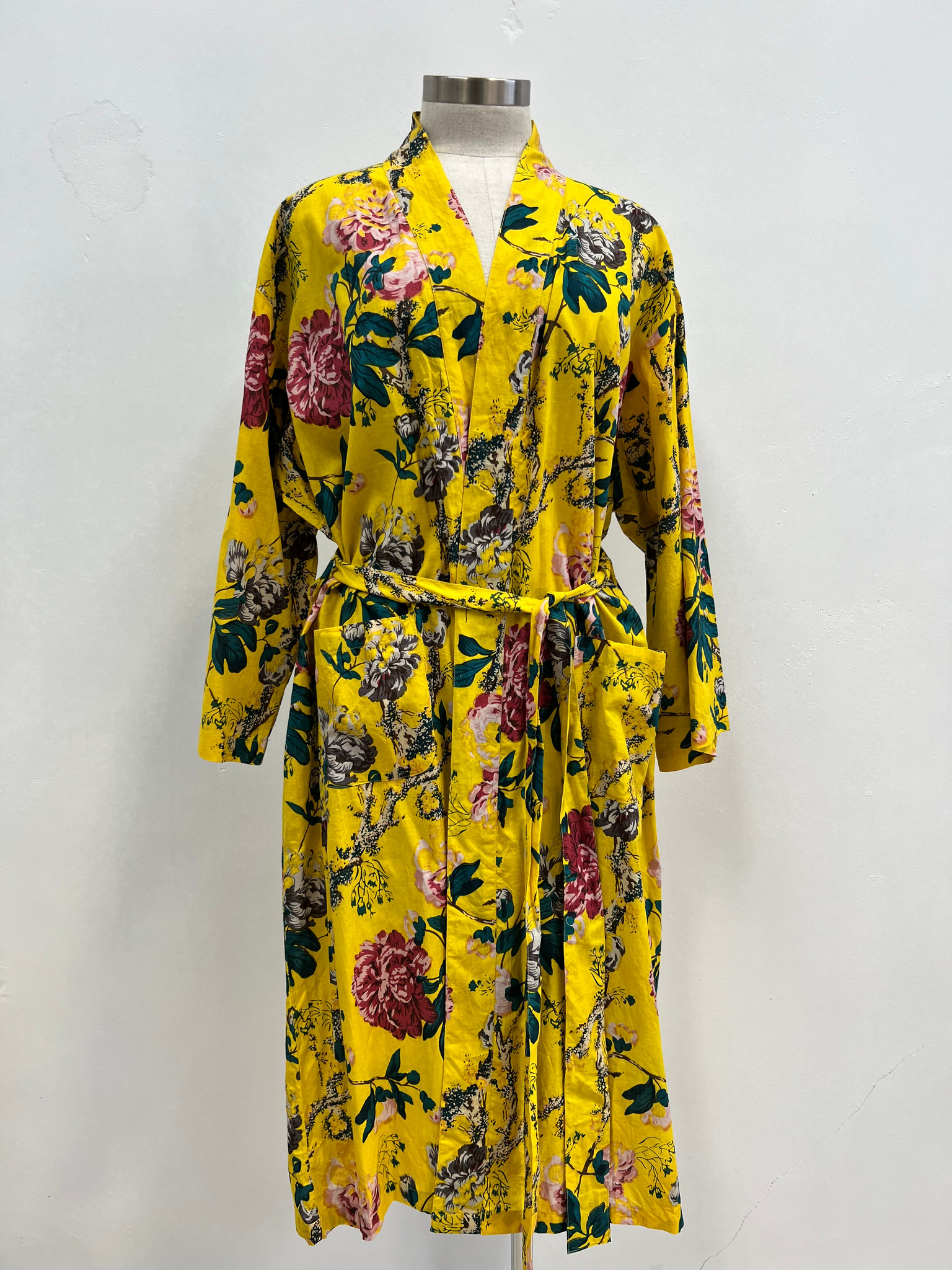 Lakshmi Primrose Yellow Kimono - Linens Unlimited
