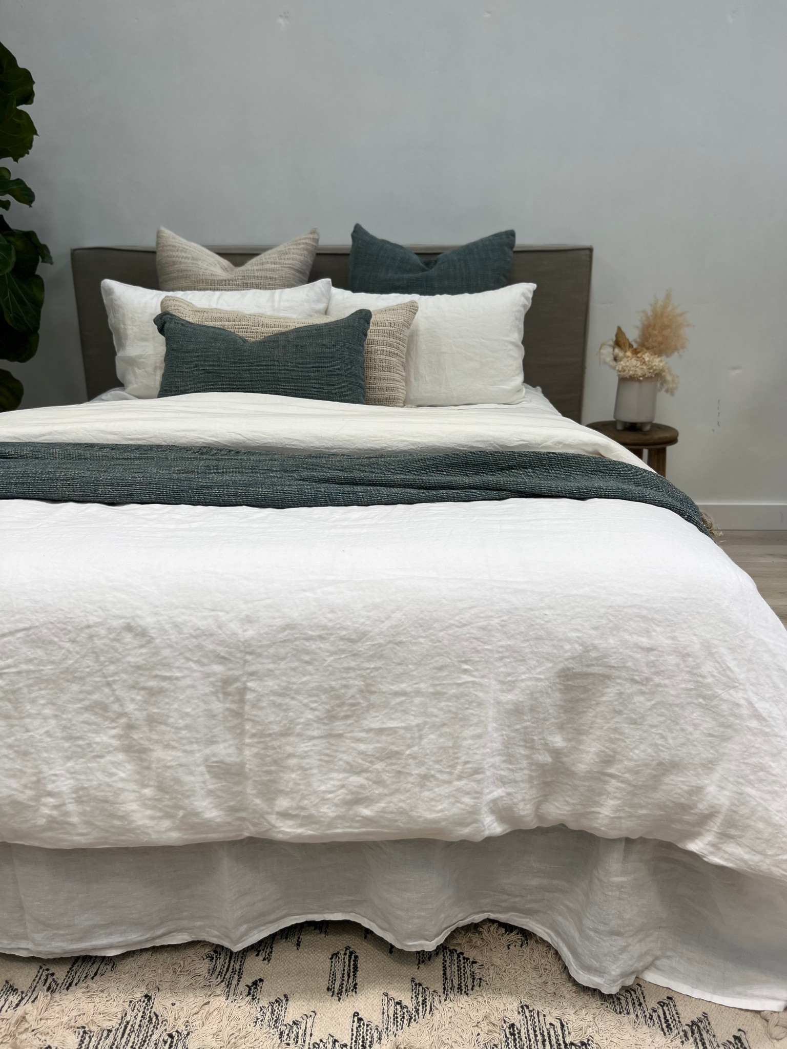Basics Linen Quilt Cover White - Linens Unlimited