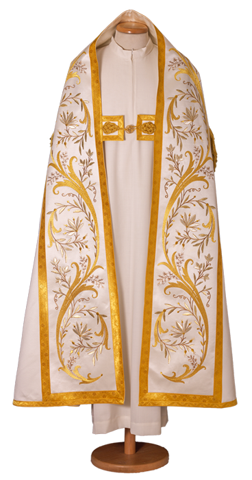 Roman cope in pure wool, classic liturgical vestment, embroidered satin ...