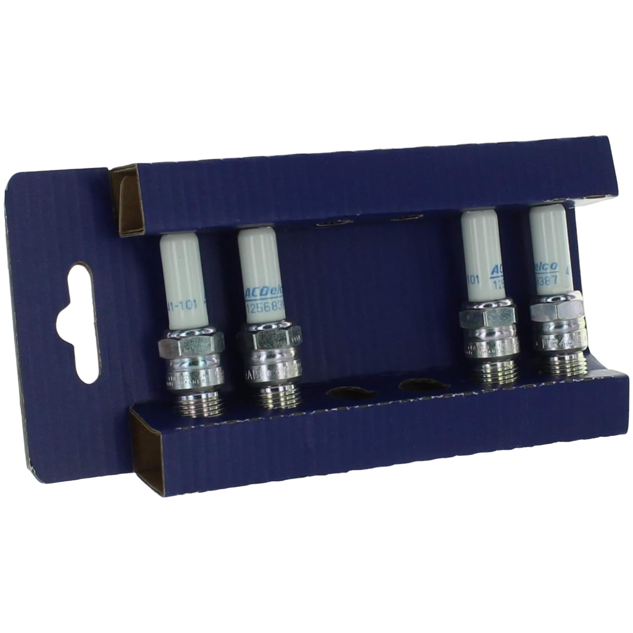 Genuine Volvo Penta 21467472 Spark Plug Kit - Boaters World