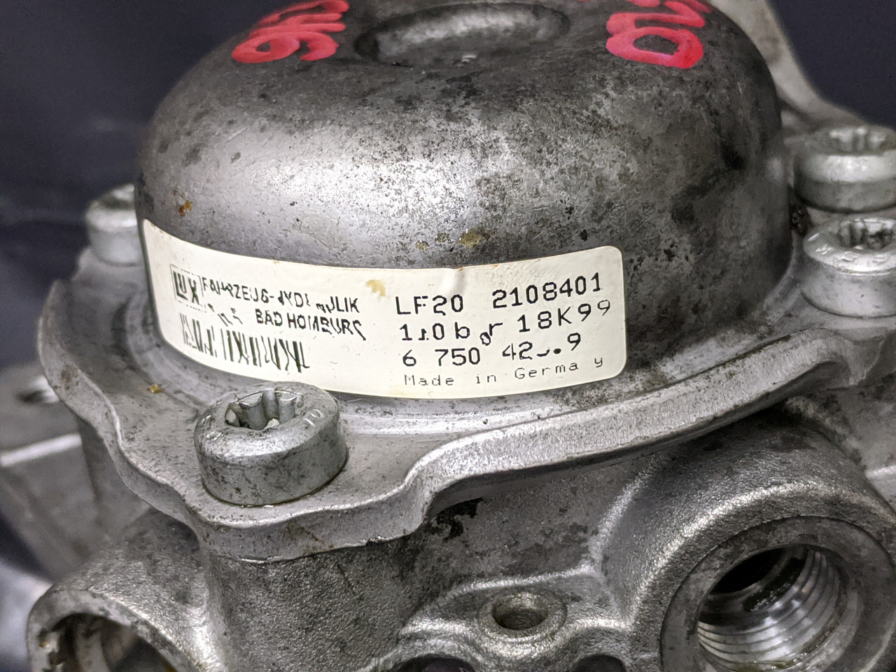 BMW E46 3-Series Power Steering Pump LUK 32416750423