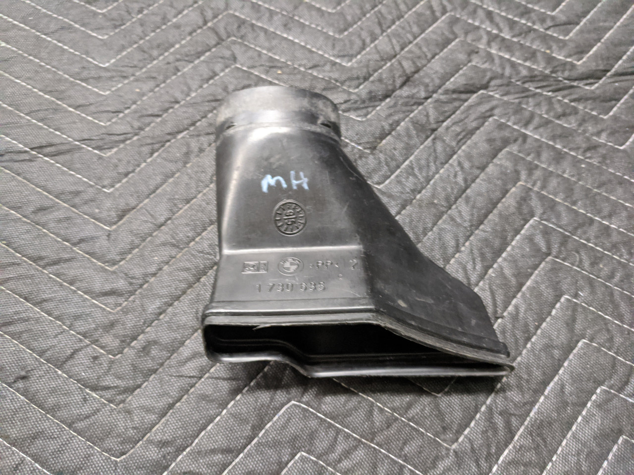 BMW E36 3-Series Intake Manifold 12311730635
