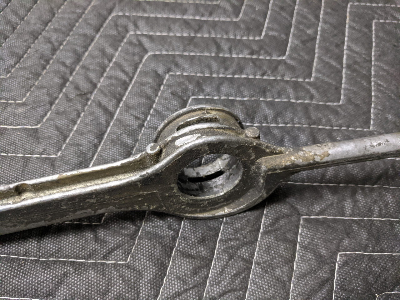 BMW E28 5-Series Manual Transmission Shifting Arm 25111220907