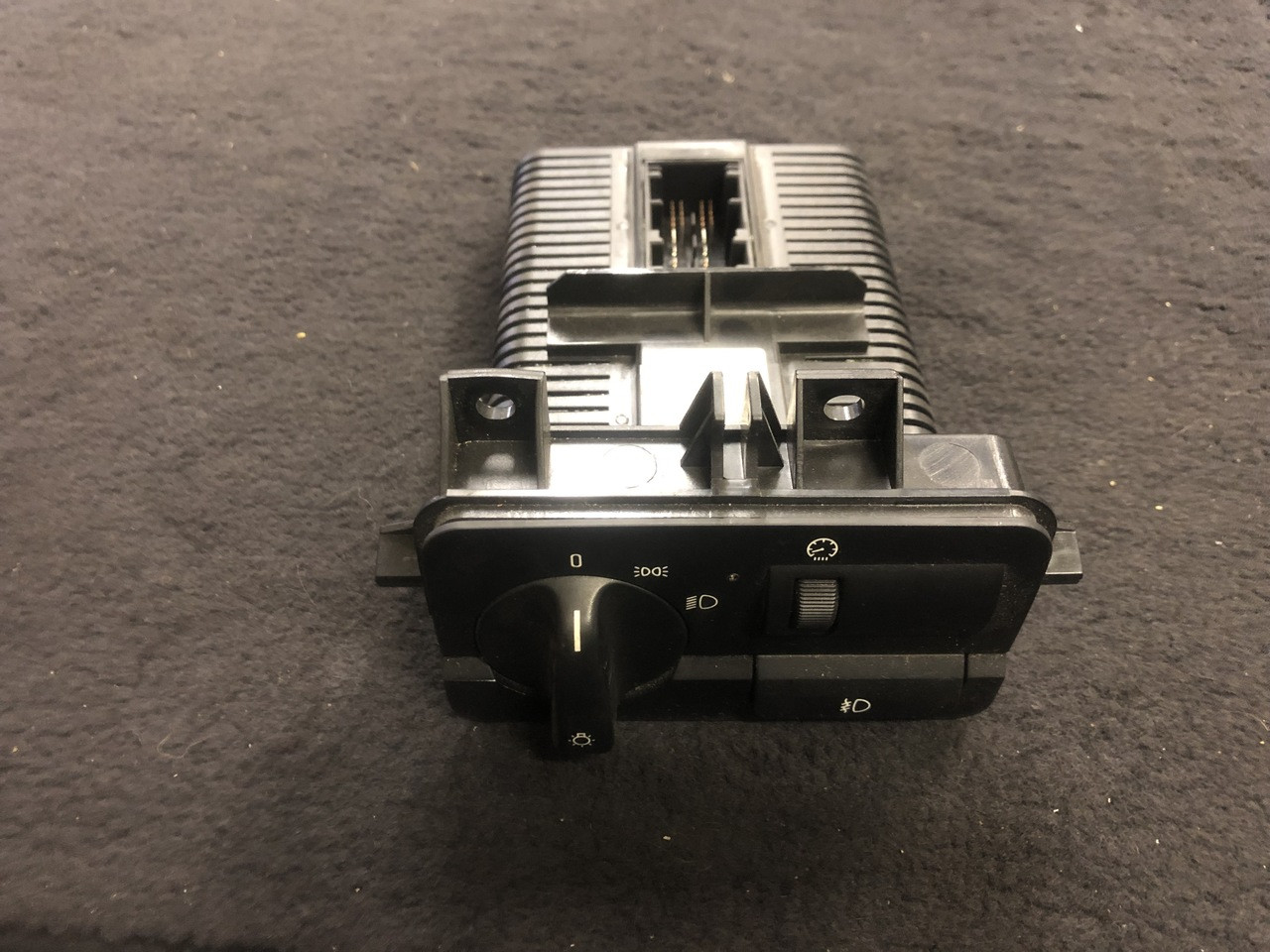 BMW E46 Light Control Module/Switch 6925070 - recycleBMWs