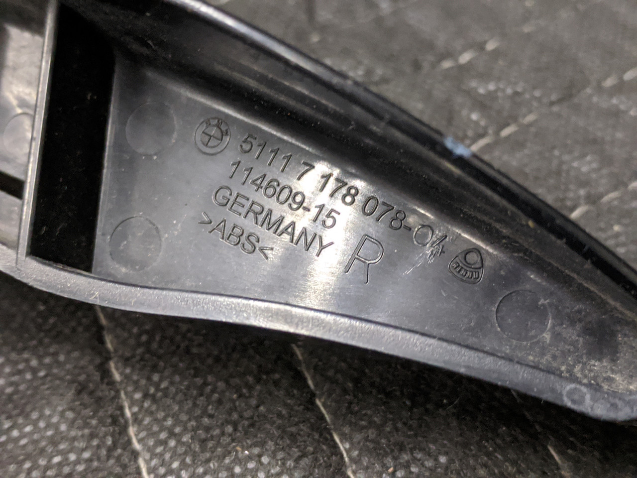 BMW E60/E61 LCI 5-Series Front Right Bumper Support Rail 51117178078