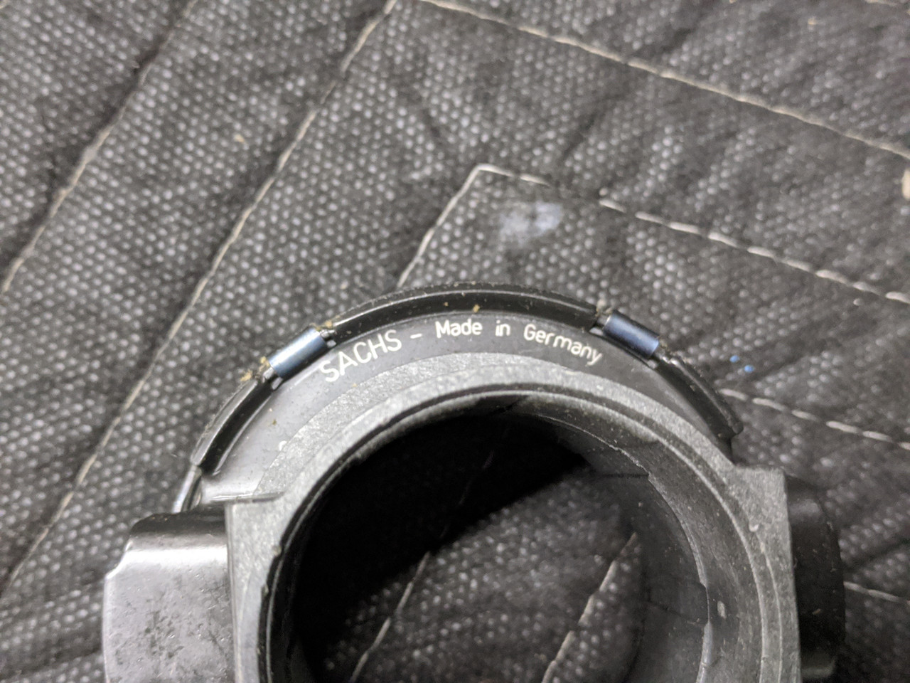 BMW E46 3-Series Clutch Release Throwout Bearing Sachs 3151231031