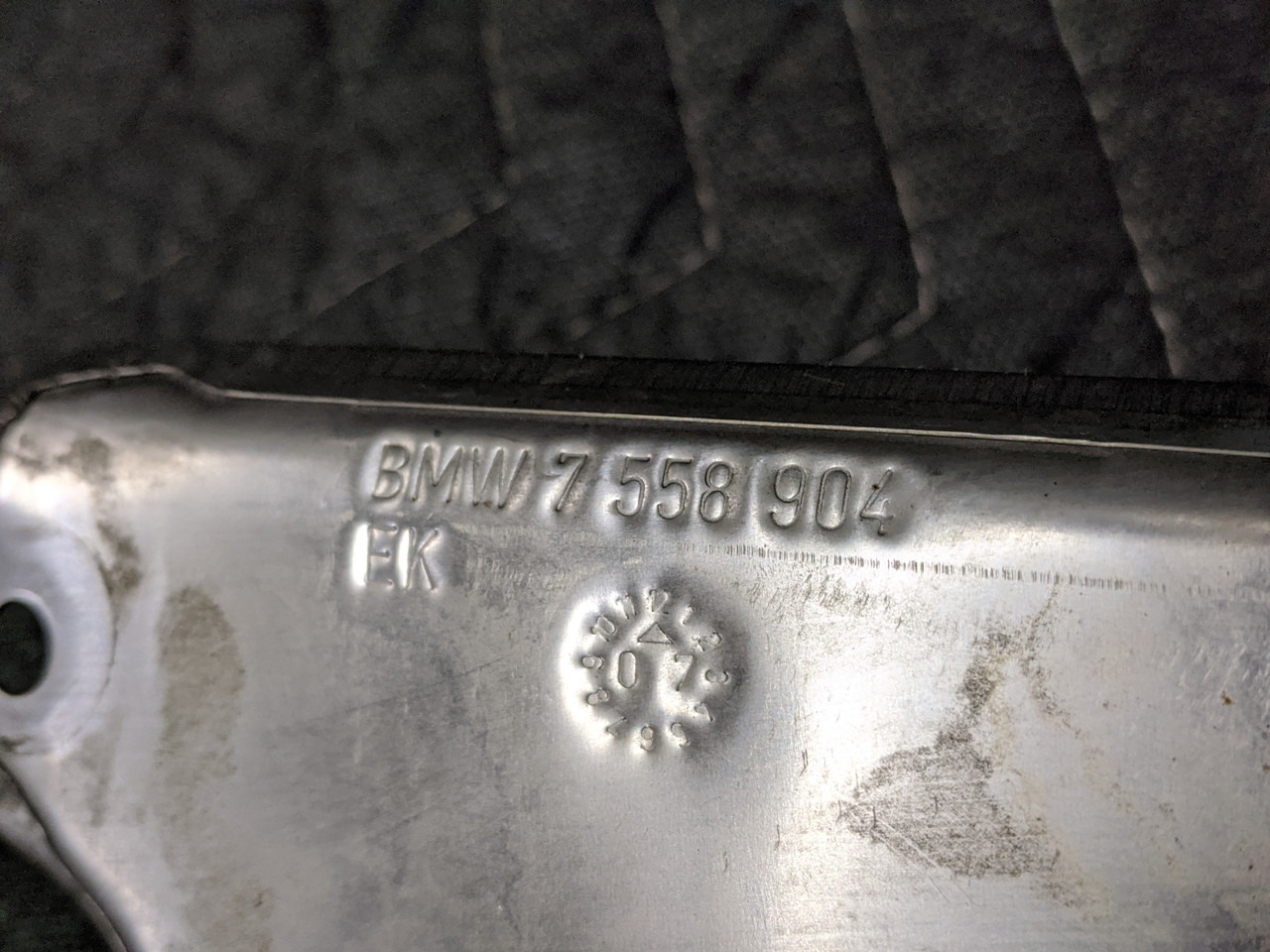 BMW E82/E88/E90/E91/E92/E93 Turbo Heat Shield 11797558904