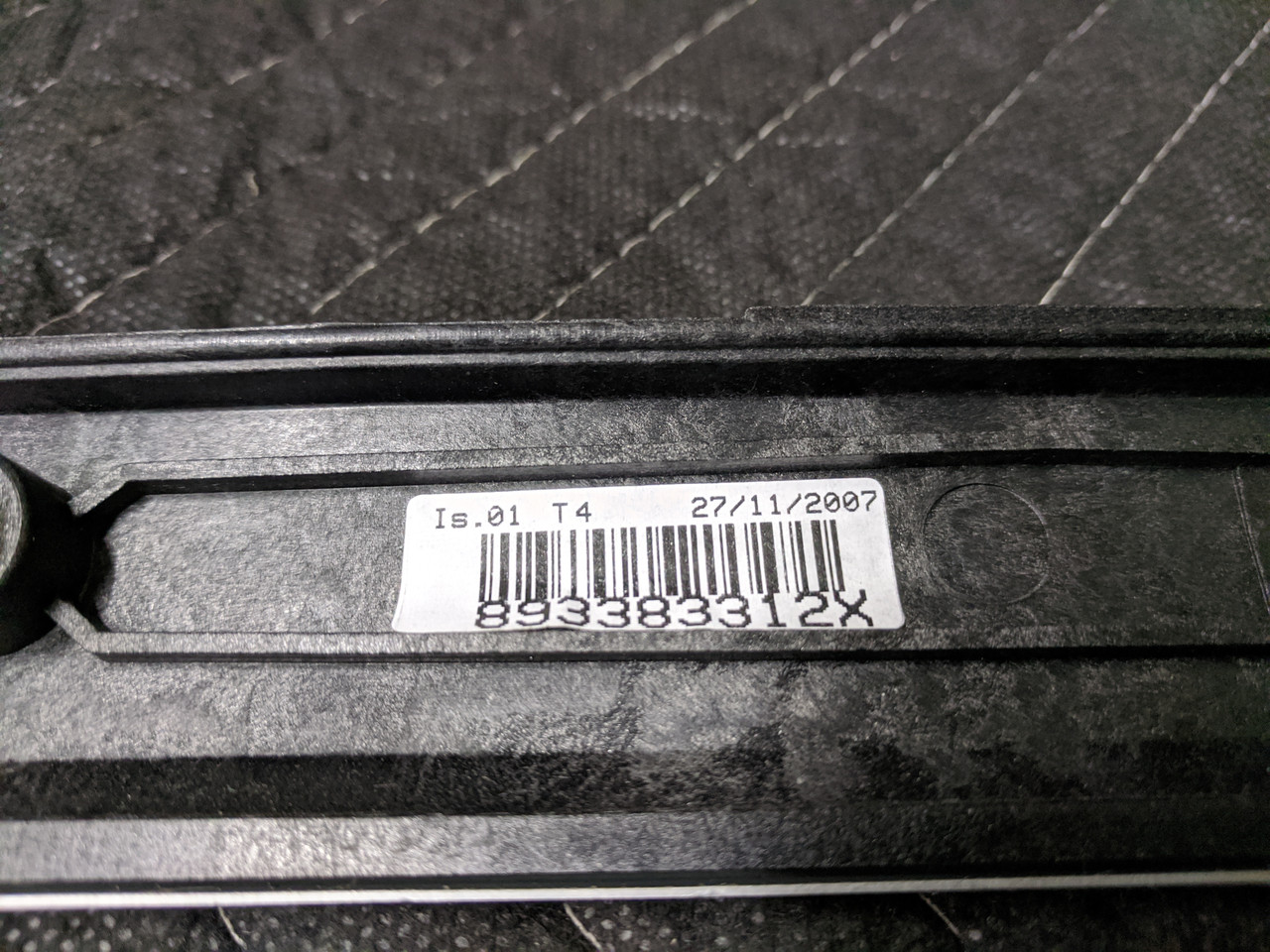 BMW E92/E93 3-Series Left Drivers Door Brushed Aluminum Trim Strip ...