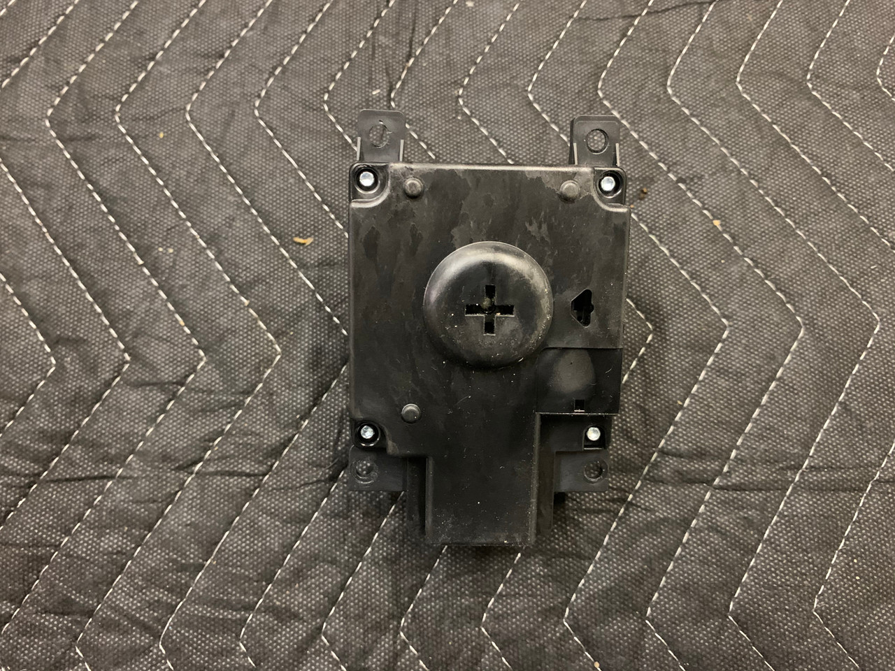 BMW E70 IDrive Controller 6979472 - recycleBMWs