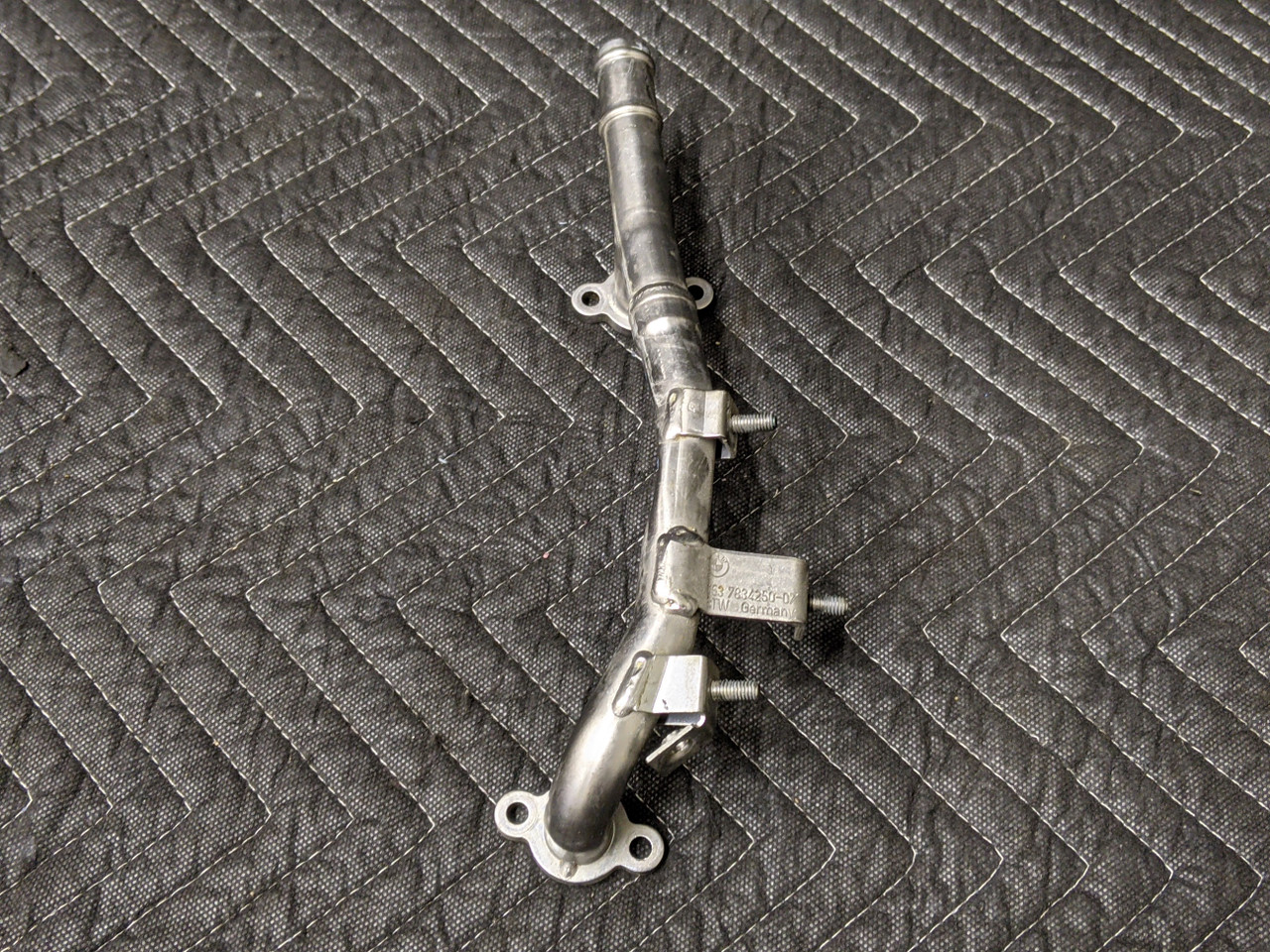 BMW E60/E61/E63/E64 11537834250 | recycleBMWs.com | Used BMW Parts