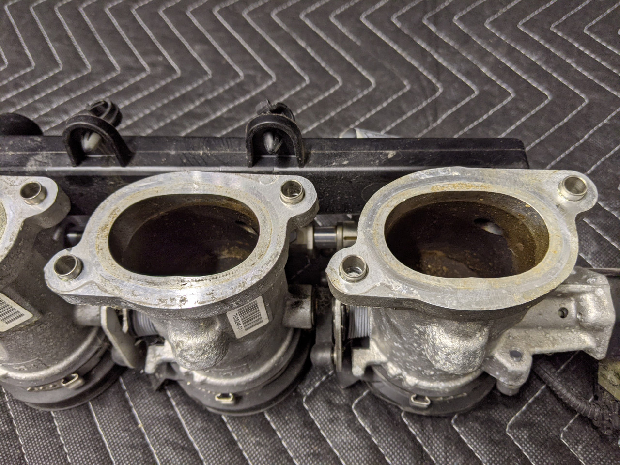 BMW E90/E92/E93 M3 S65 13547838246 | recycleBMWs.com | Used BMW Parts