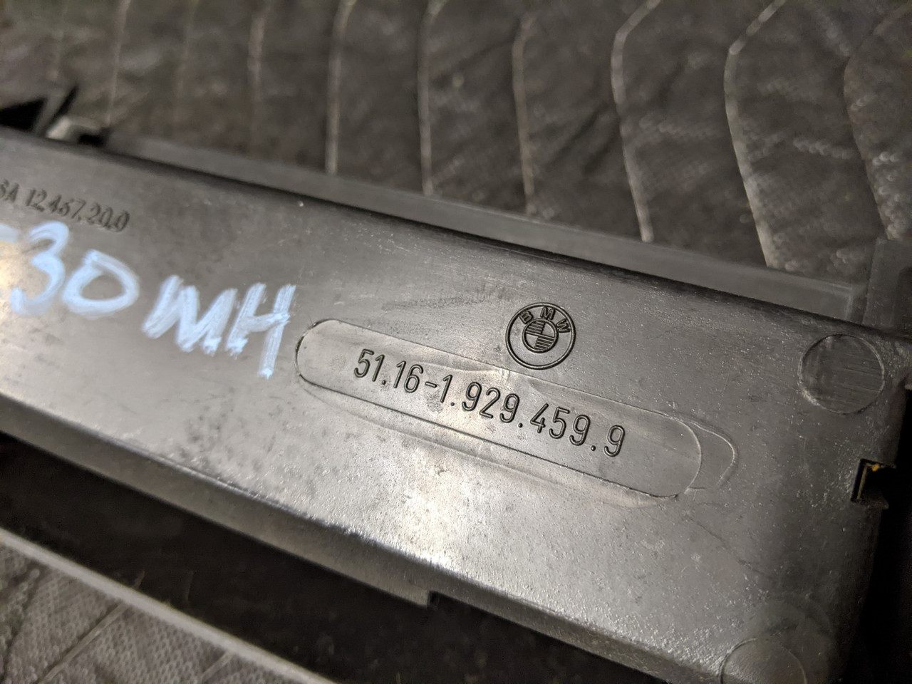 BMW E30 51161929459 | recycleBMWs.com | Used BMW Parts