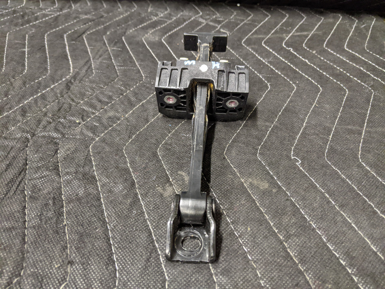 BMW F10/F11 51217182005 | recycleBMWs.com | Used BMW Parts