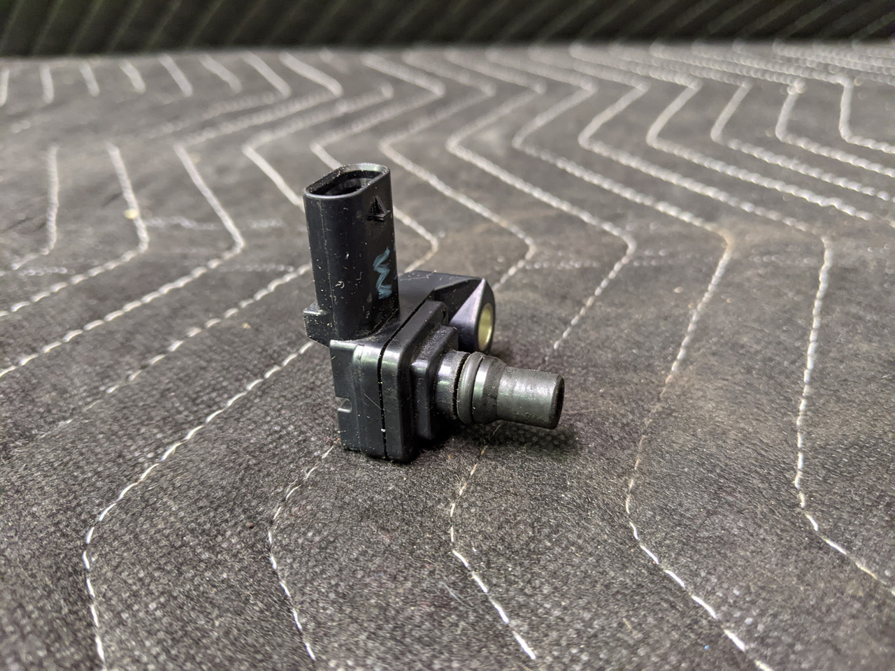 BMW F15 13627804742 | recycleBMWs.com | Used BMW Parts