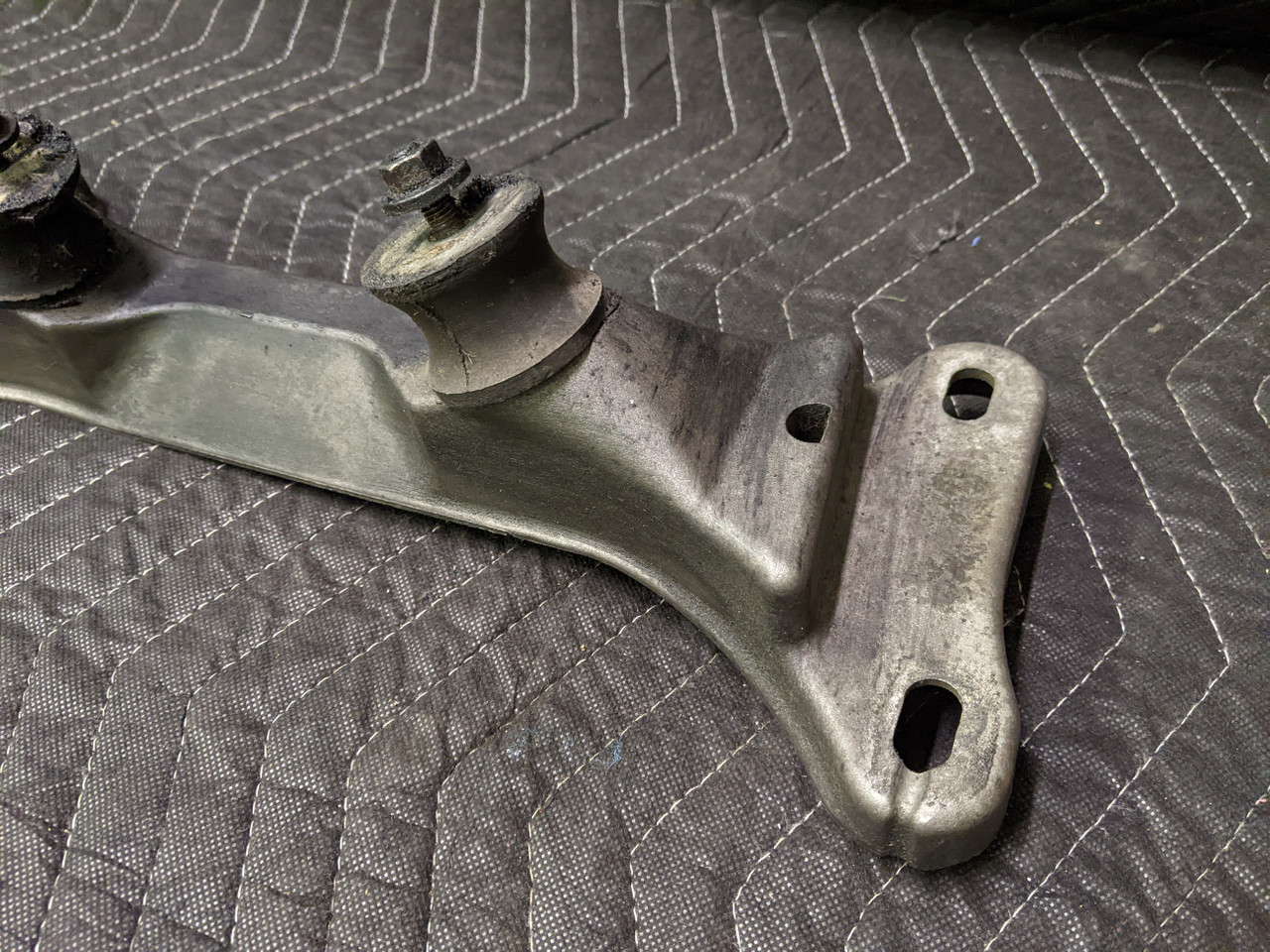 BMW E46 22311094683 | recycleBMWs.com | Used BMW Parts