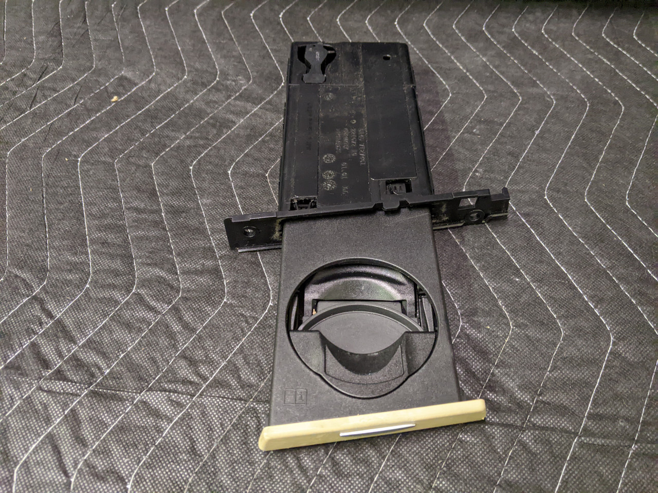 BMW E90/E91 51459173473 | recycleBMWs.com | Used BMW Parts