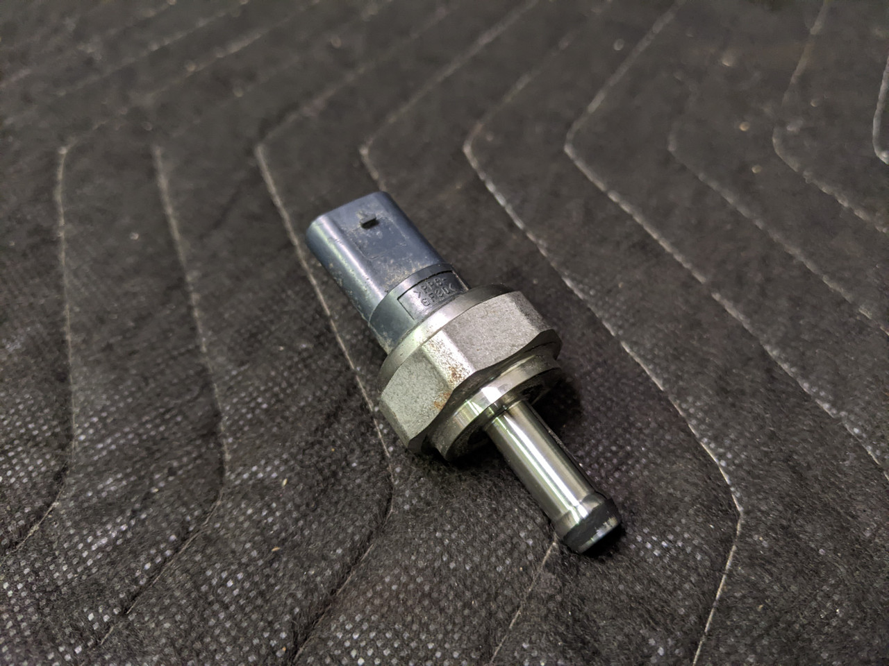 BMW F15/F16 X5 X6 13628507634 | recycleBMWs.com | Used BMW Parts