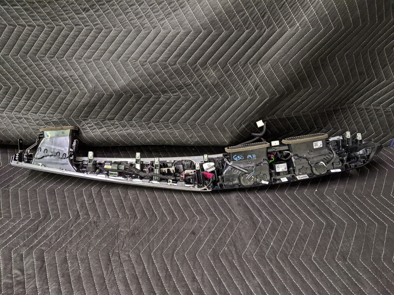 BMW F90/G30/G31 51459378022 | recycleBMWs.com | Used BMW Parts