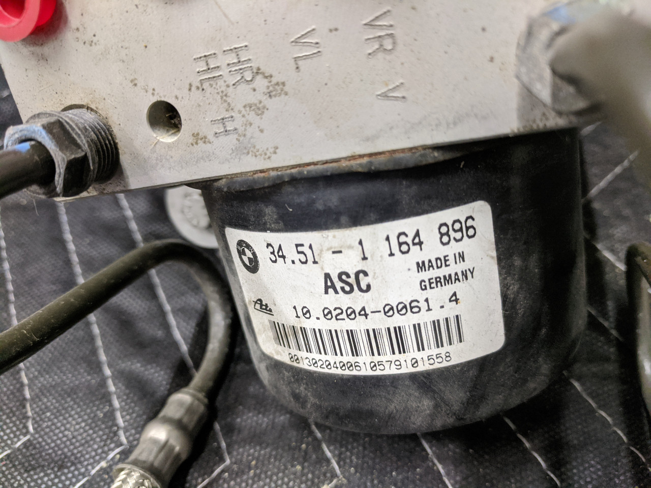 BMW E46 ABS Brake Pump Module 34511164896