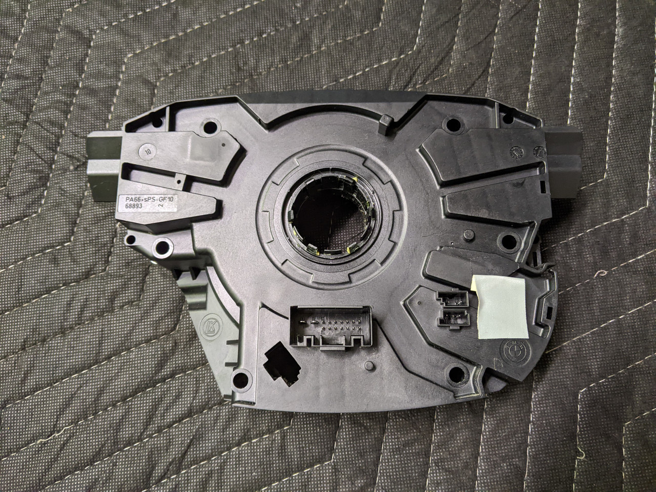 BMW E60/E61/E63/E64 61319204504 | recycleBMWs.com | Used BMW Parts