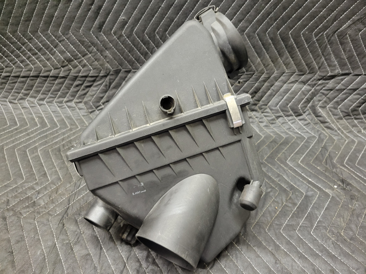 BMW E39 13711436135 | recycleBMWs.com | Used BMW Parts
