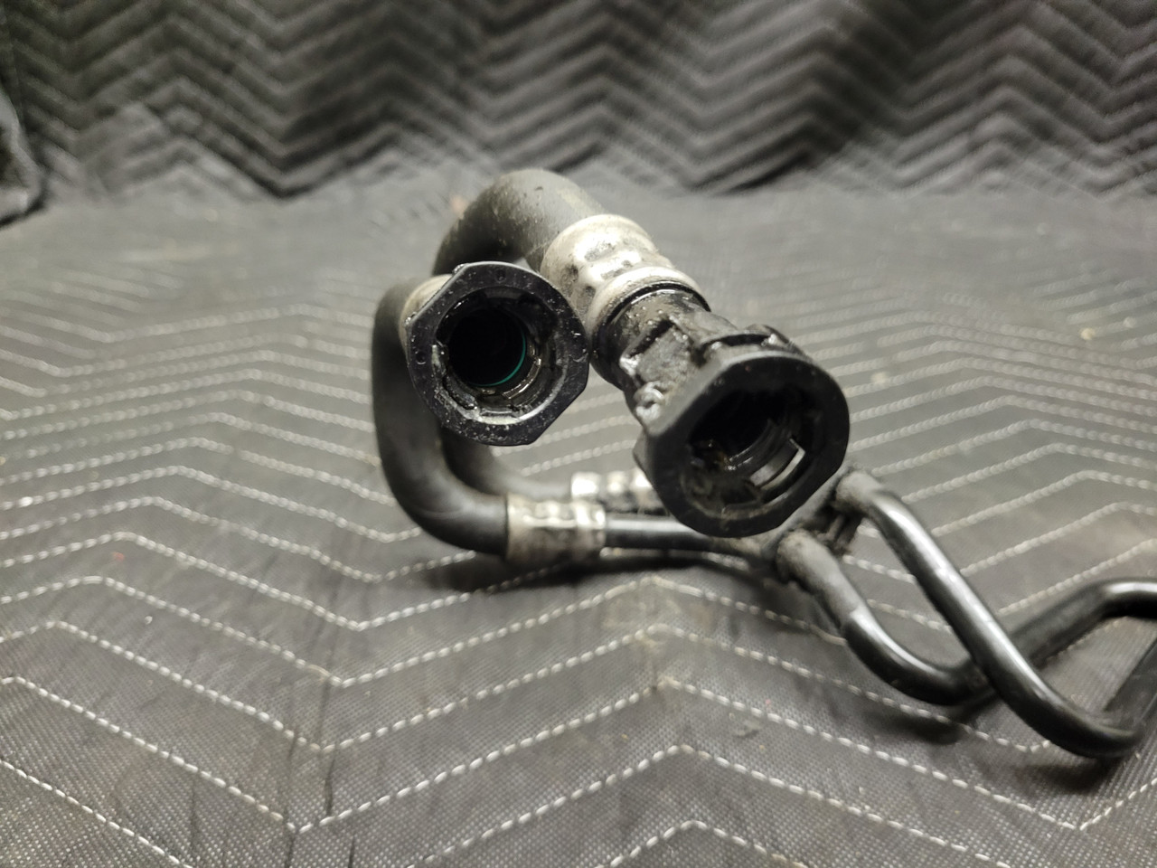 BMW E90 17227572713 17227572714 | recycleBMWs.com | Used BMW Parts