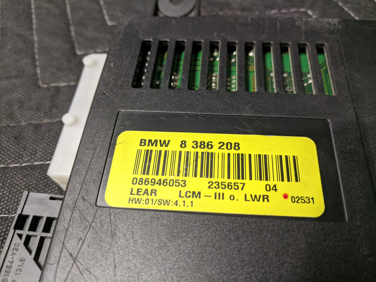 BMW E38/E39/E53 Lighting Control Module Lear 61358386208