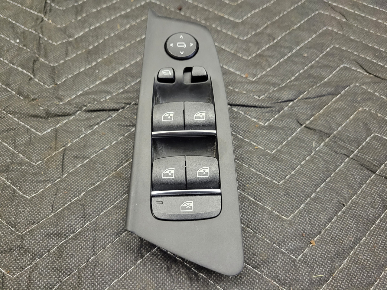 BMW F90/G30/G31 61316832728 | recycleBMWs.com | Used BMW Parts