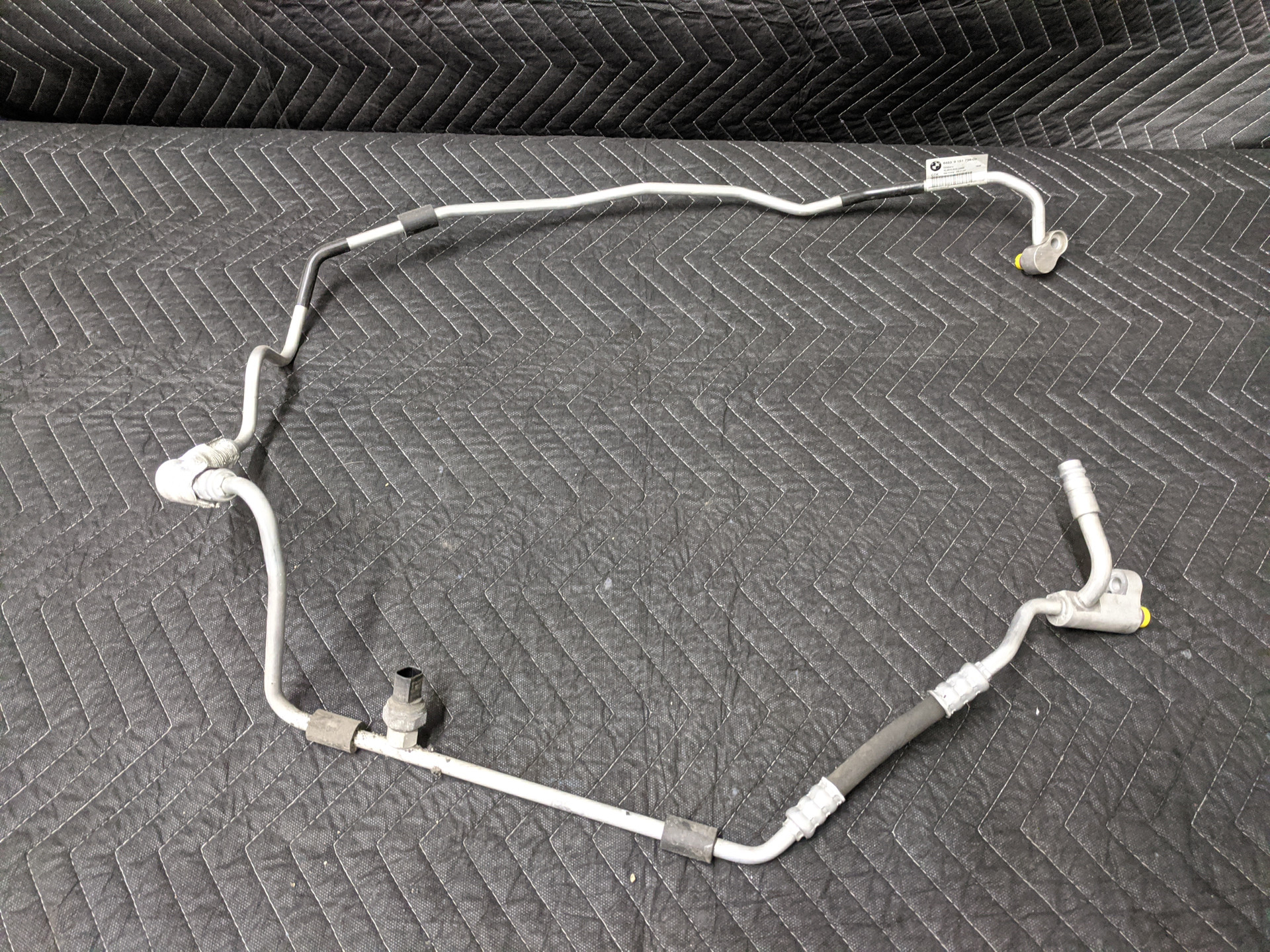 BMW E90/E91/E92/E93 3-Series A/C Condenser Evaporator Pressure Hose ...