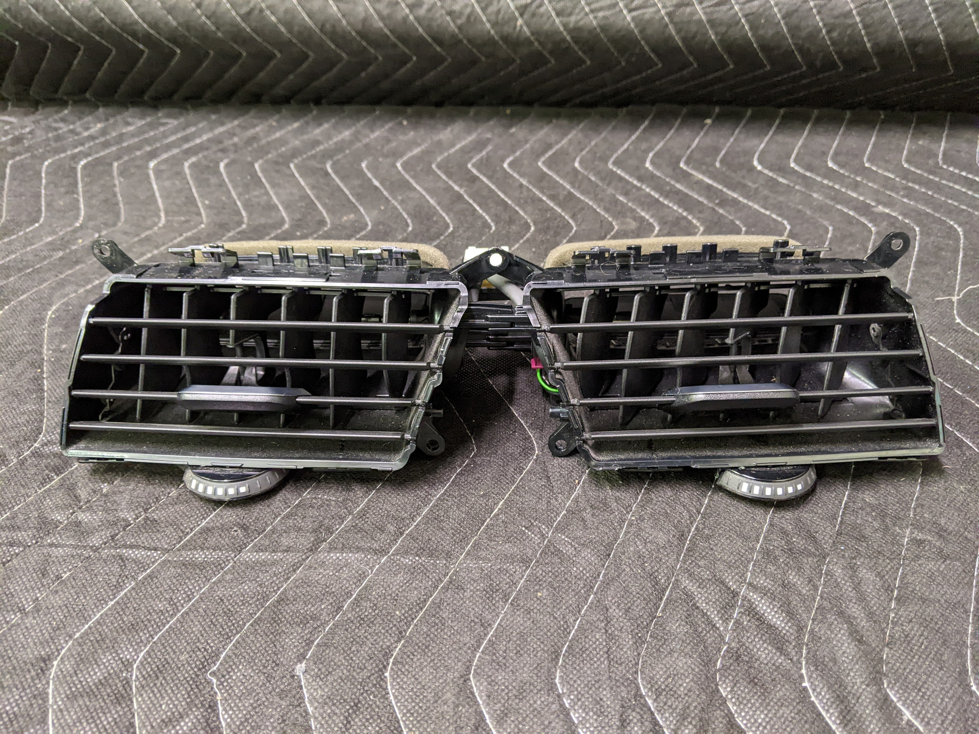 BMW F90/G30/G31 64229329579 | recycleBMWs.com | Used BMW Parts